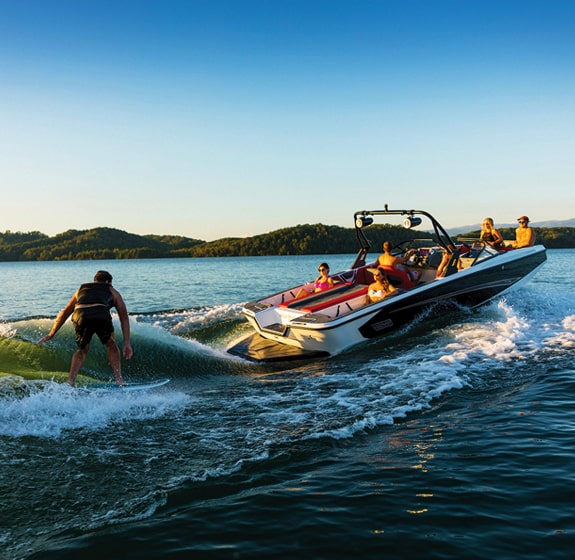 Brunswick Boat Group – Chris Hornsby | Advertising, Web, Graphics | TN